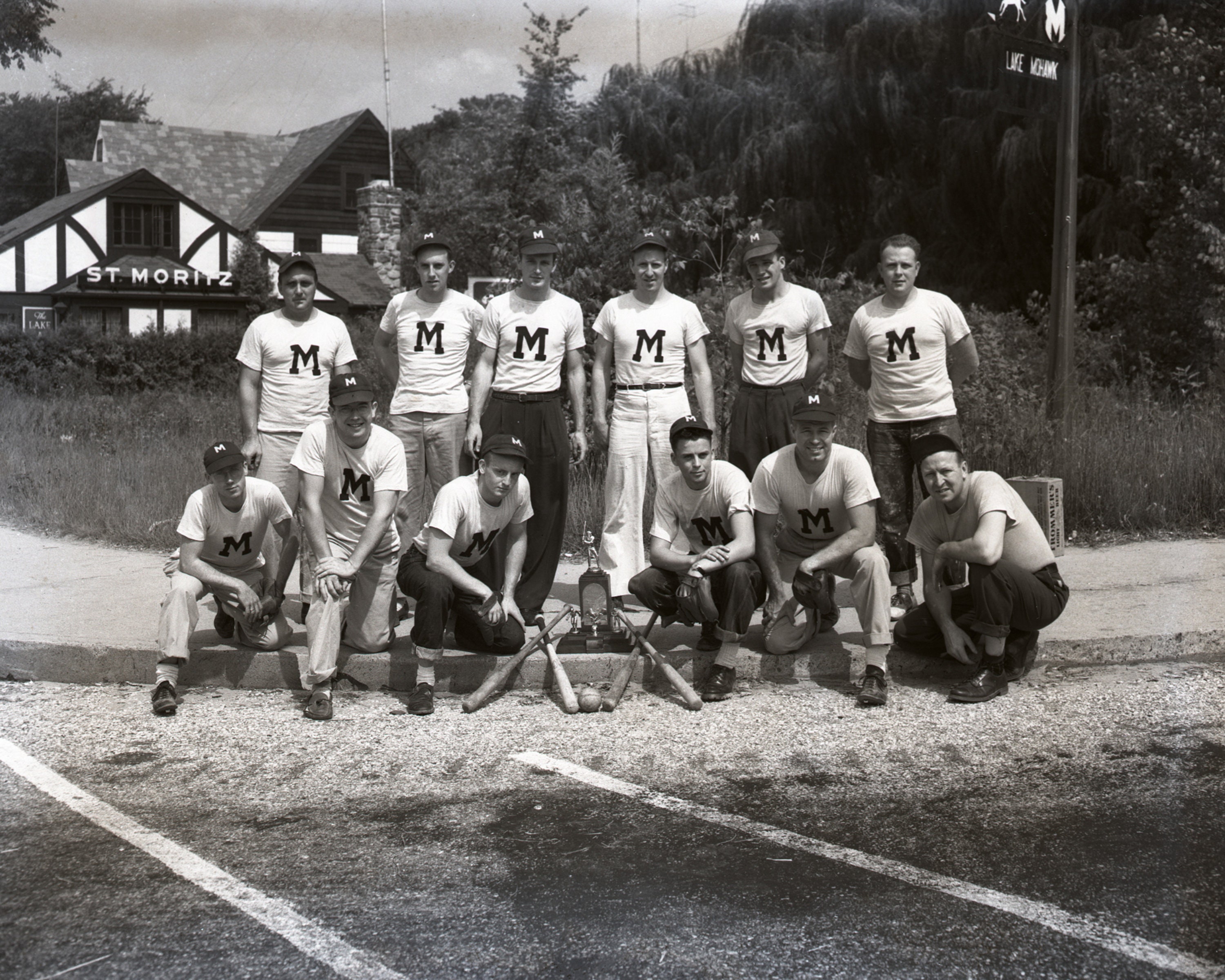 Digital Download, Vintage 1940's Black and White Softball Team Photo ...