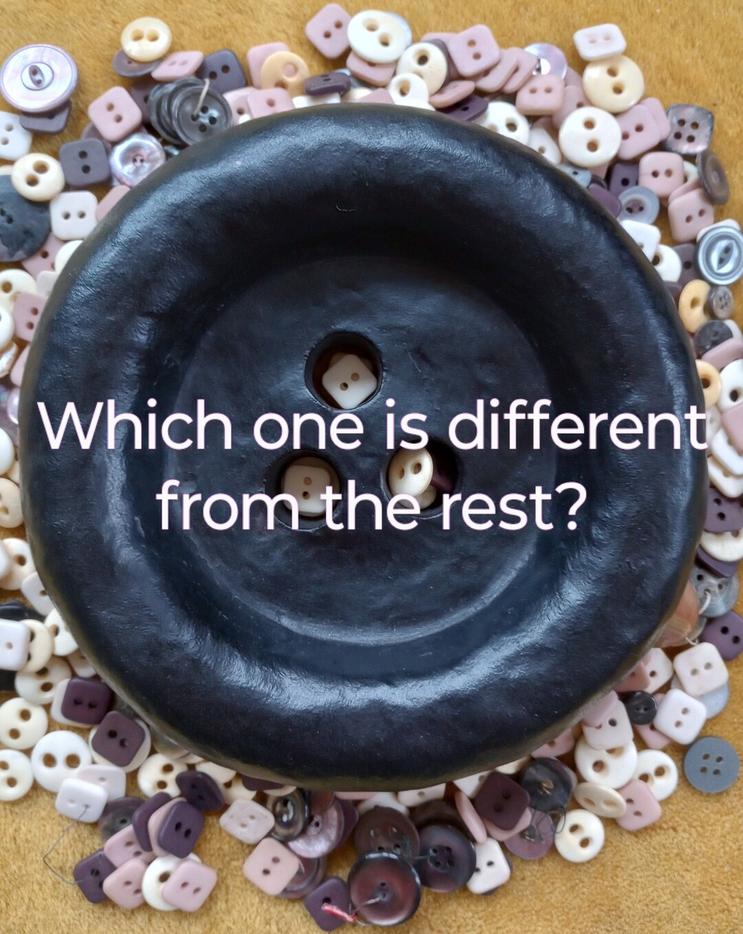 Bronze Button Sculpture Manuel Ferreiro La Muestra Metal Pop Sculpture ...