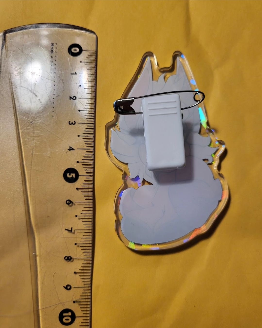 Rouge the Bat Pin - Etsy