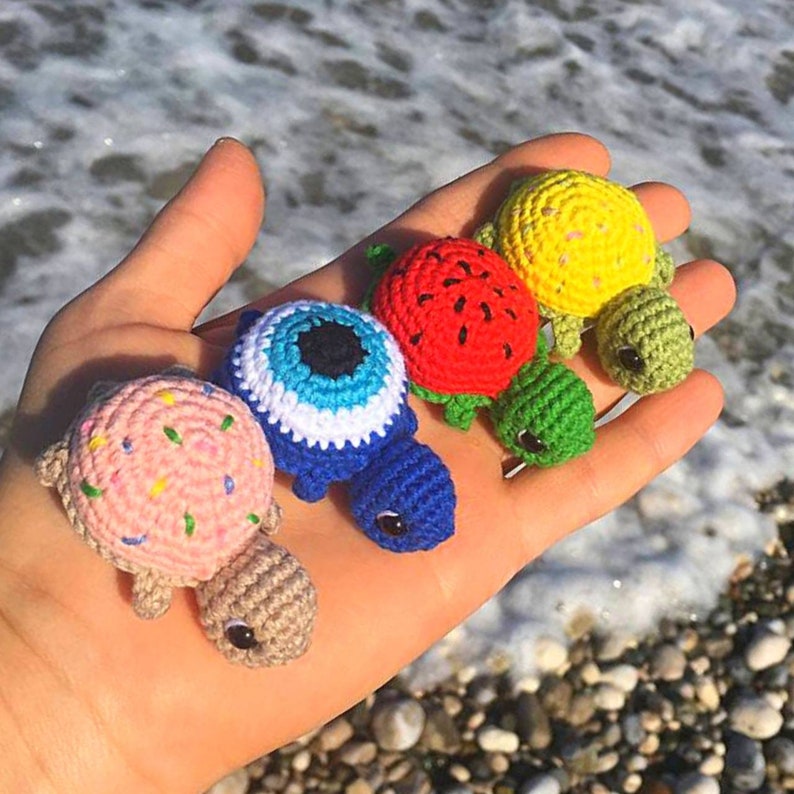 Crochet Keychain Cute Turtle, Handmade Key Chains, Small Turle Keychain ...