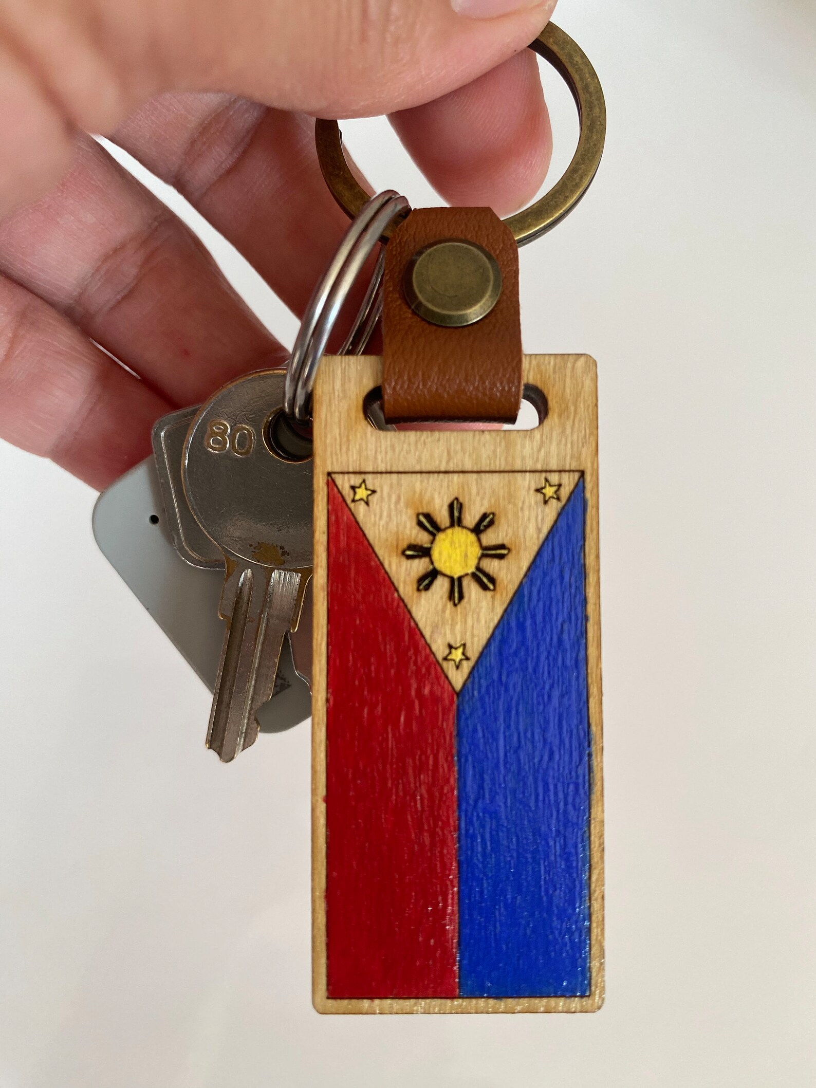 Philippine Flag & Jeepney Key Chains Engraved in Wood | Filipino ...