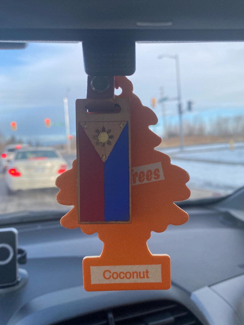 Philippine Flag & Jeepney Key Chains Engraved in Wood | Filipino ...