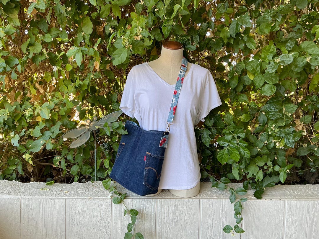 Shoulder Compass Bag Upcycled - Etsy