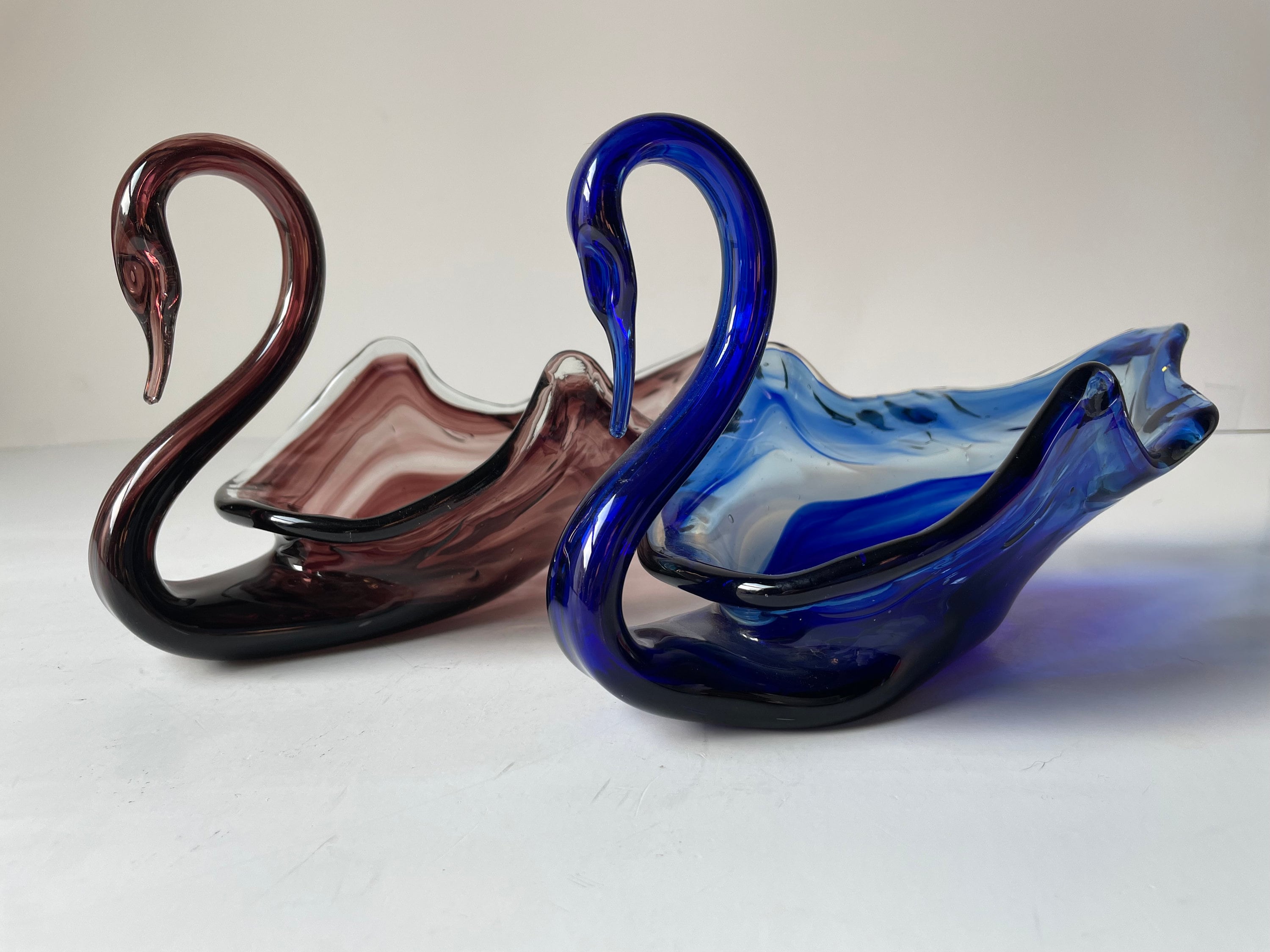 Vintage Mid Century Handblown Glass Swans - Etsy