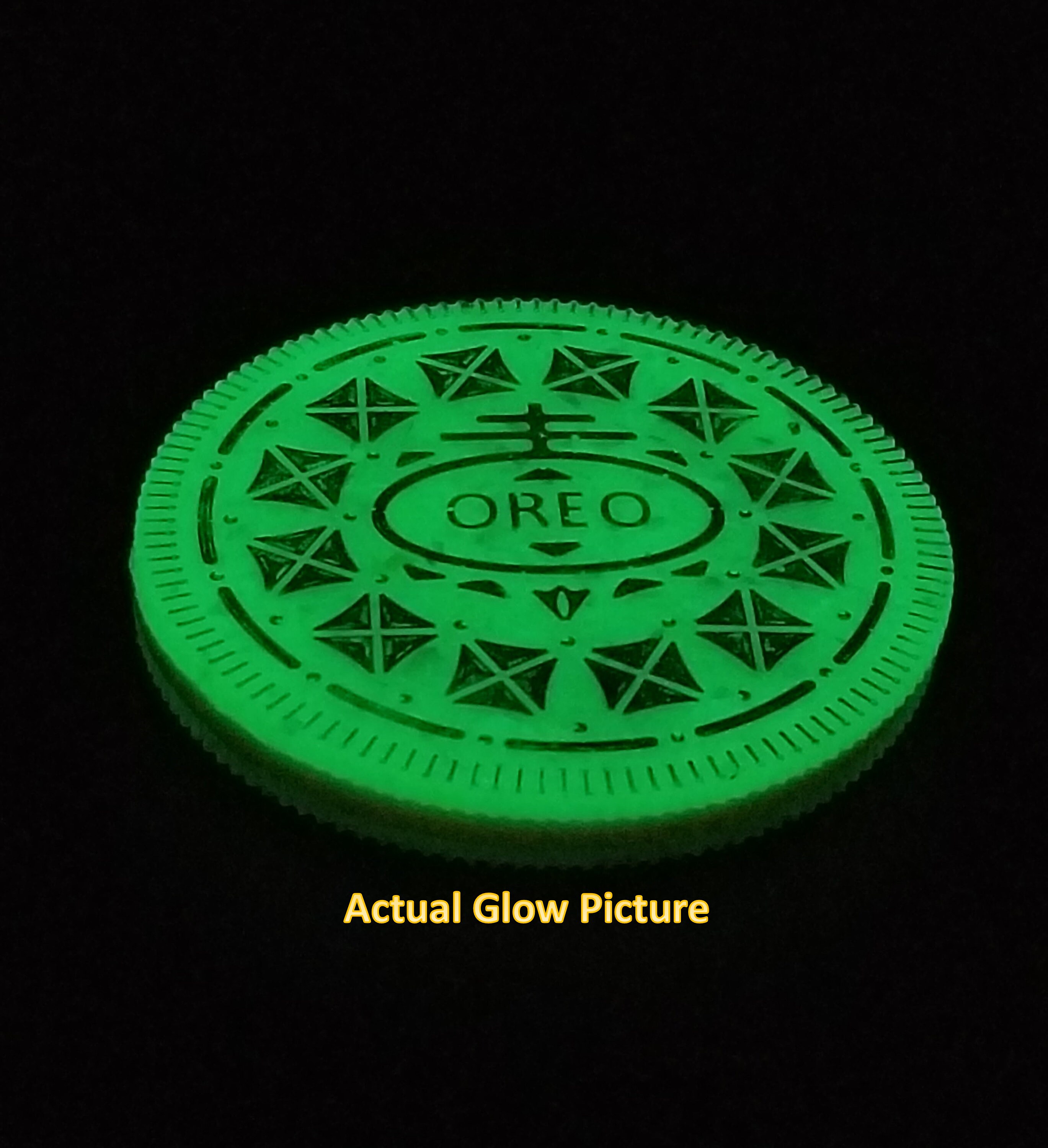 Oreo Cookie LED Fast Wireless Cell Phone Charger Green Glow in the Dark ...