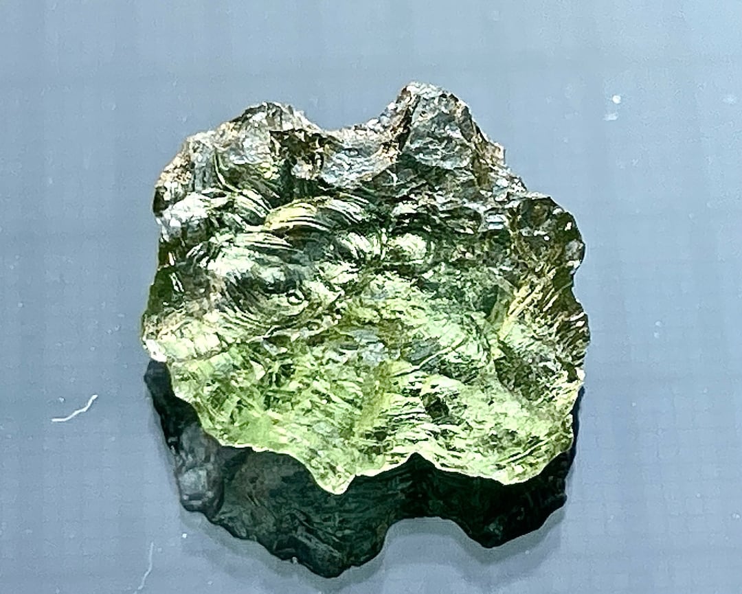 Geniune Moldavite Tektite Chlum Czech Republic 0.56 Gr - Etsy