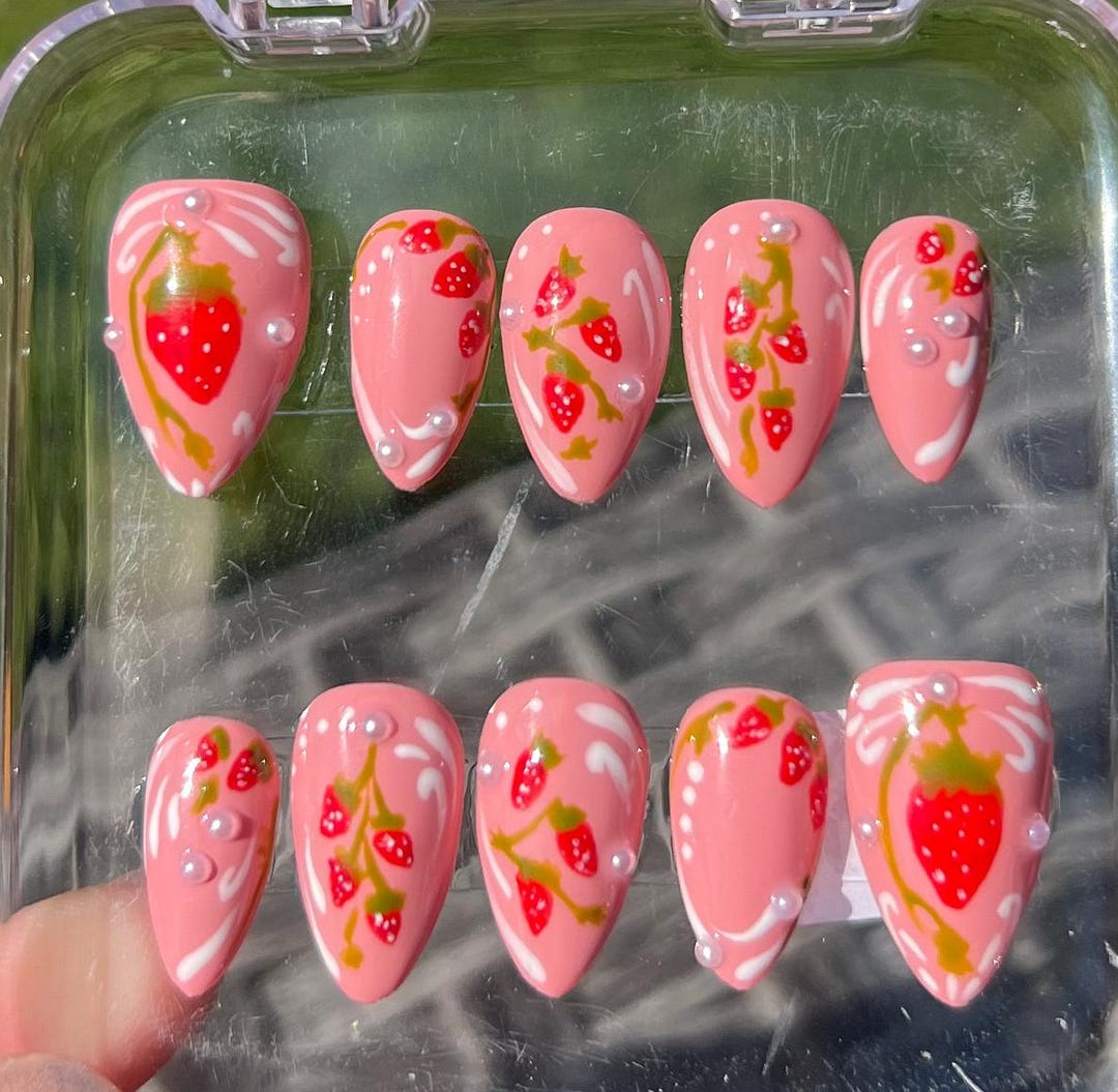 Custom Viral Strawberry Press on Nails, Cottagecore Nails, Strawberry ...