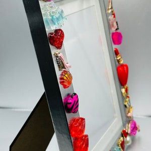 Classy 3D Cosmetics Charm Picture Frame| Unique Makeup Design Frame ...