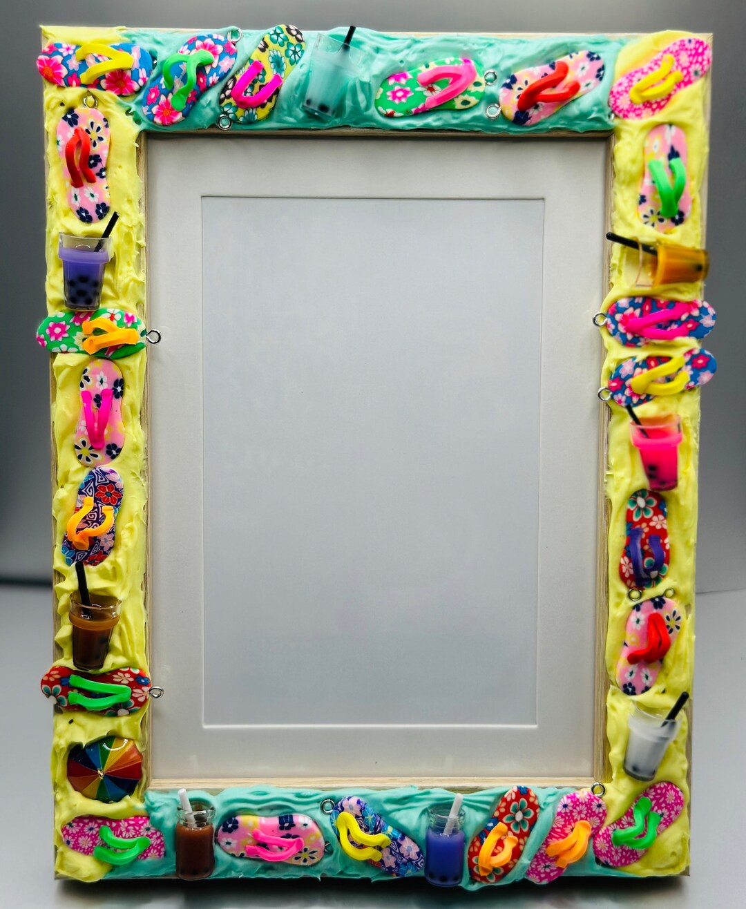 Vibrant Beach Themed Picture Frame,summer Sandals and Bubble Tea 3D ...