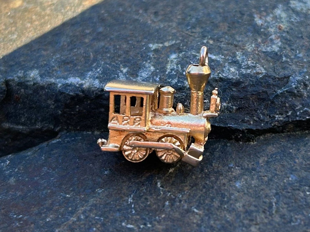 Vintage 10k Train Charm, Circa 1950-60s - Etsy