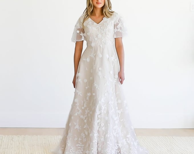 Modest Elegant A-line Wedding Dress With 3D Lace| With Flatter Sleeves ...
