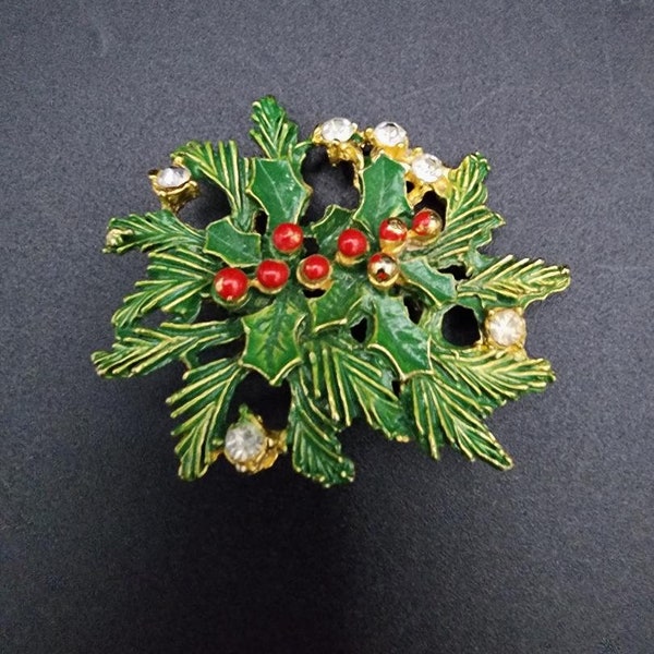 Holly Brooch - Etsy
