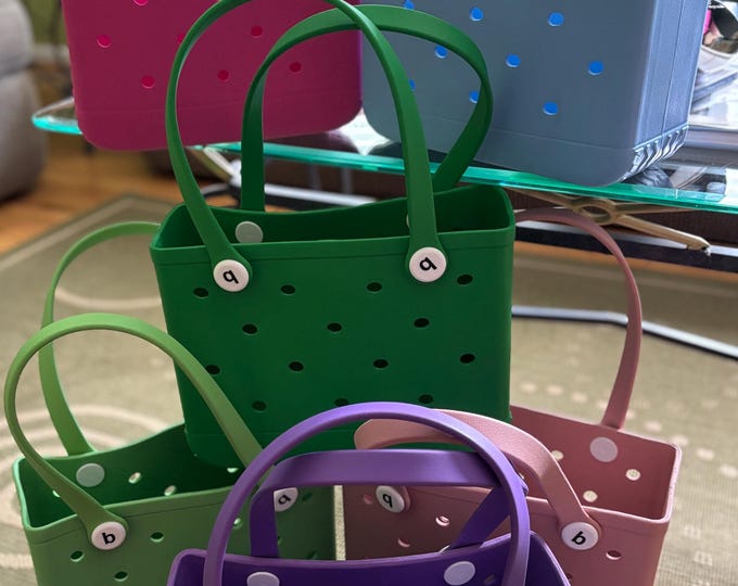 Beach Bogg/totes in Recyclable /waterproof Silicone Material, Perfect ...
