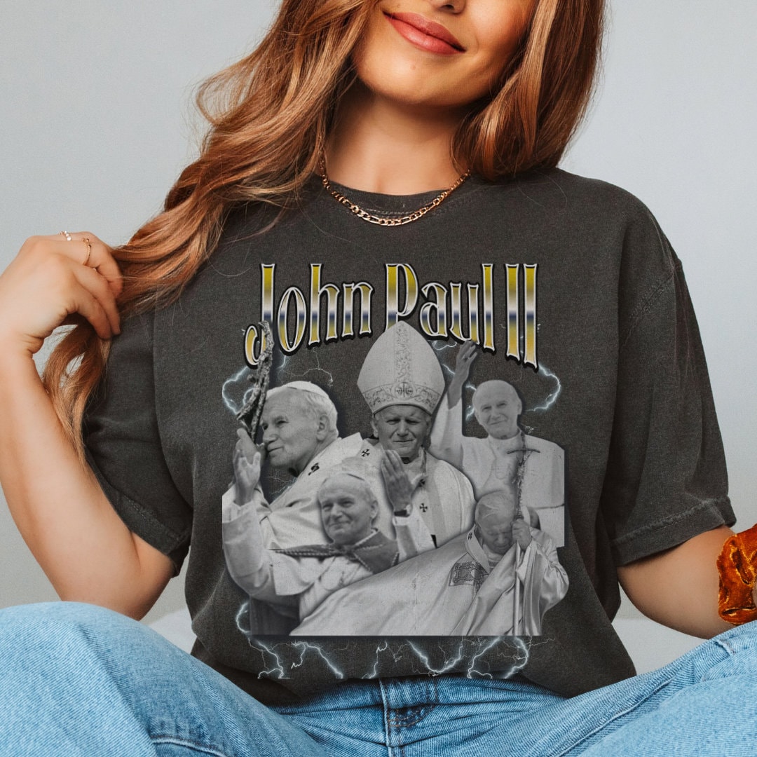 John Paul II Retro 90s Shirt, St John Paul II Shirt, Saint JPII Shirt ...
