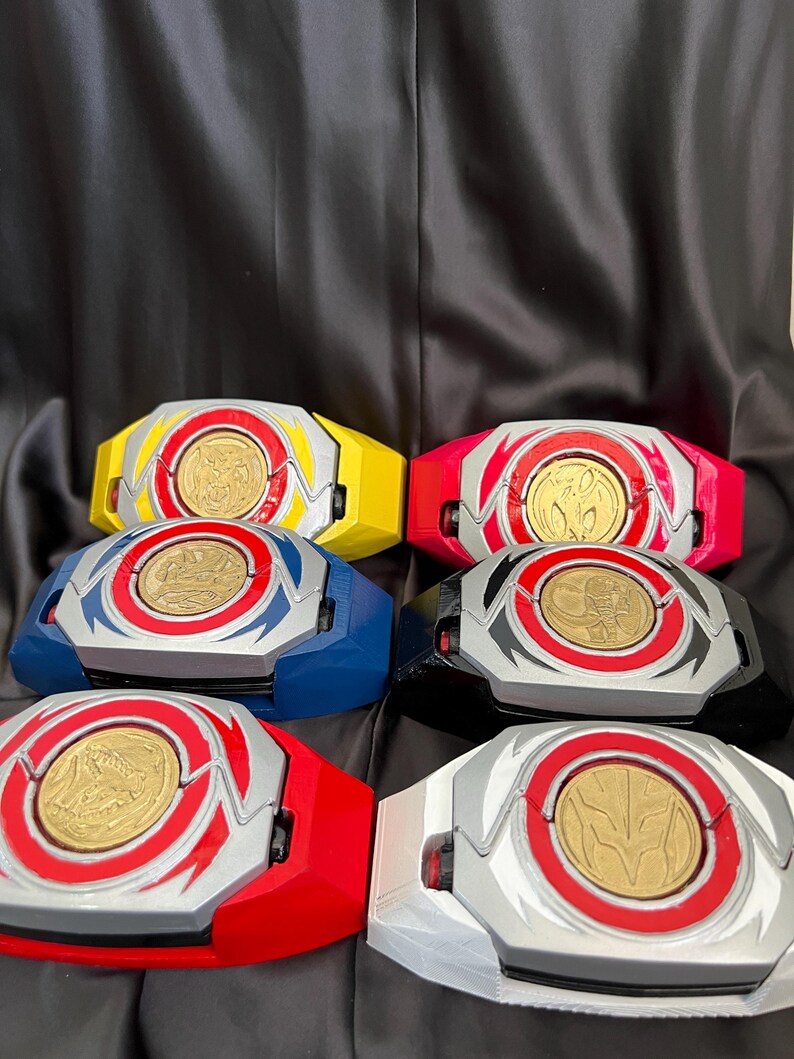 Power Morpher MMPR V2. Clicks Open and Closed, Removable Power Coins ...