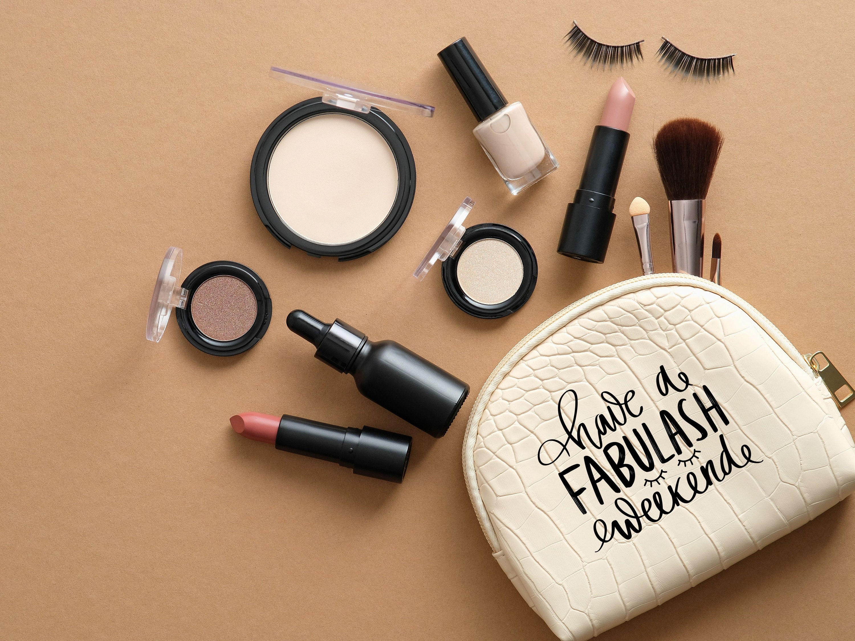 Makeup Bag SVG Bundle, Makeup Bag SVG, Mascara SVG, Beauty Quotes ...