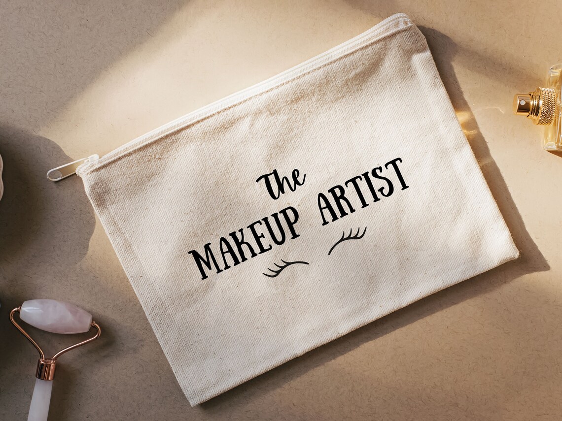 Chic Makeup Bag SVG Bundle: Beauty Quotes, Fashion Designs (digital ...