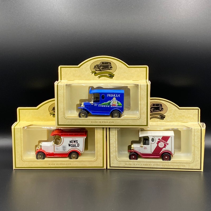 Model World Collection - Etsy