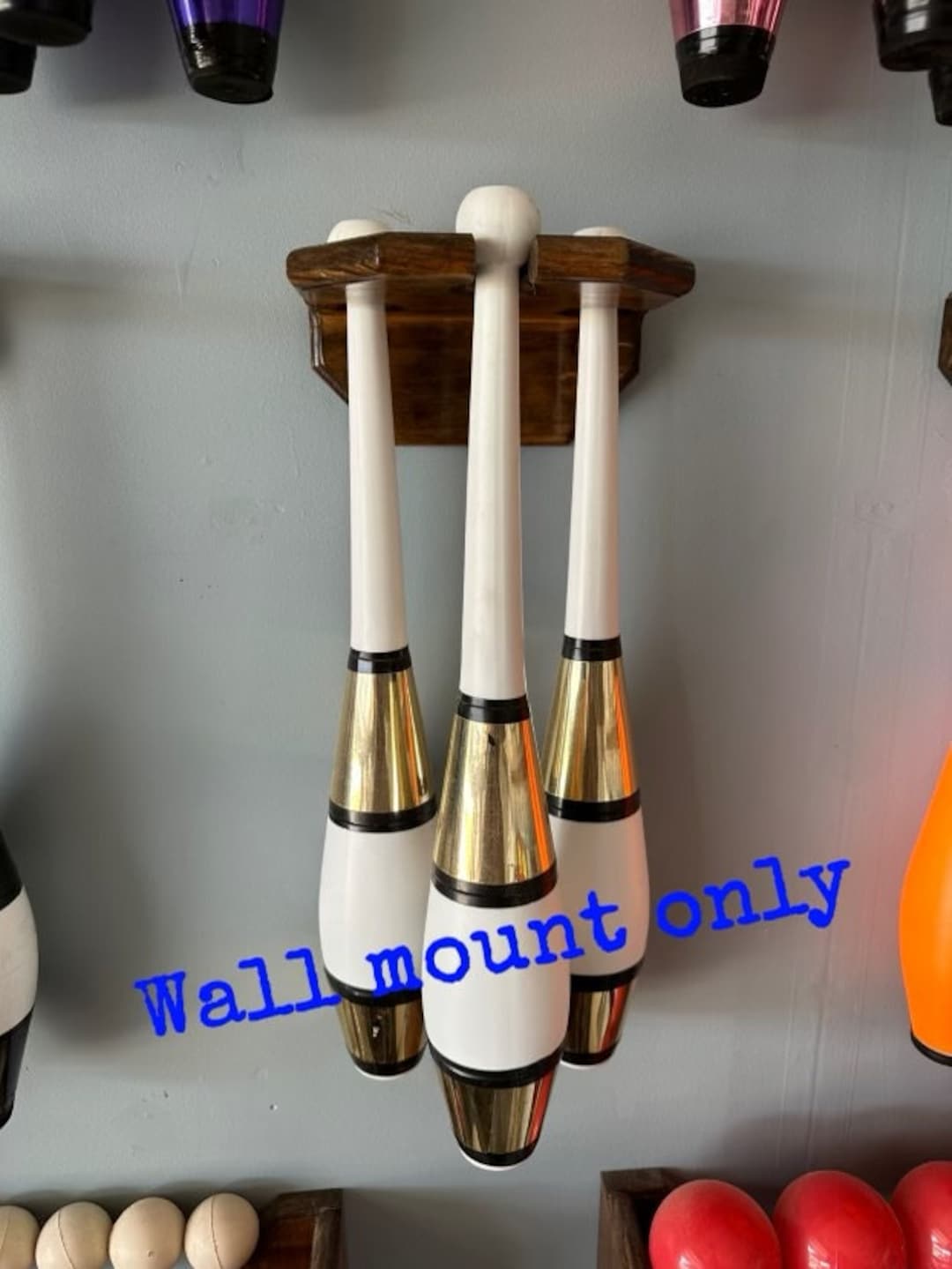 Wall Mount 3 Juggling Club - Etsy