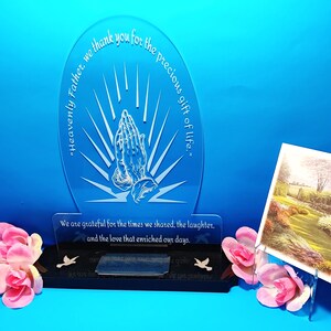 CELEBRATION OF LIFE Praying Hands Funeral Display Memorial Memory ...