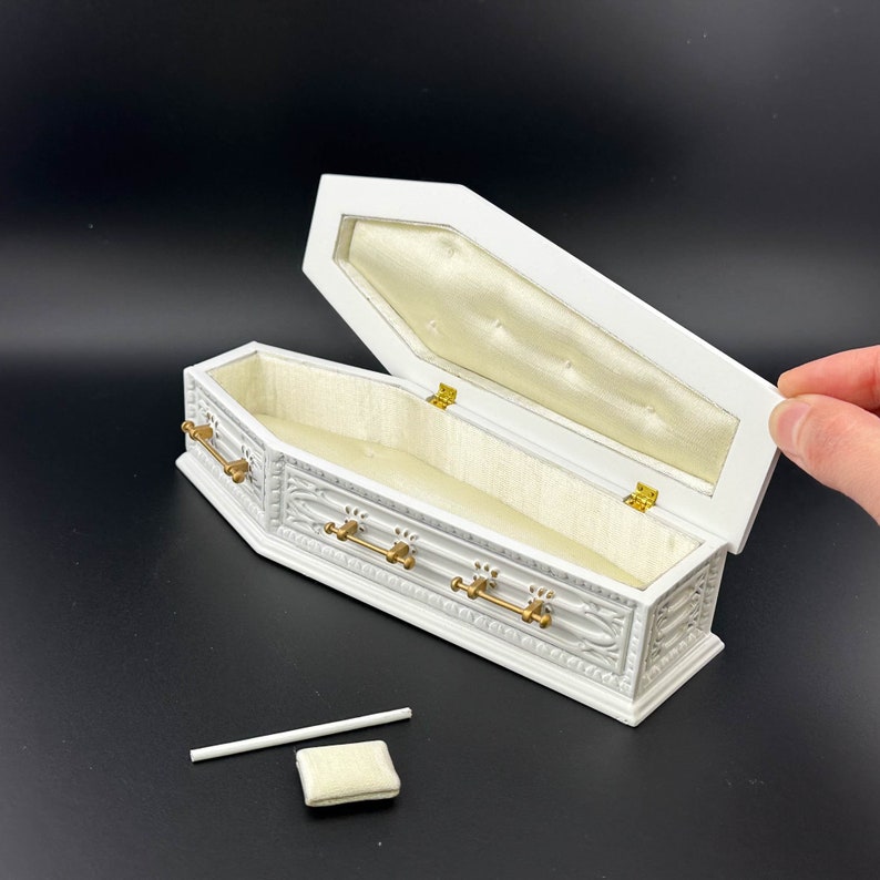 Wood Coffin Miniature for Halloween Dollhouse Mini 1:12 Scale Fits ...