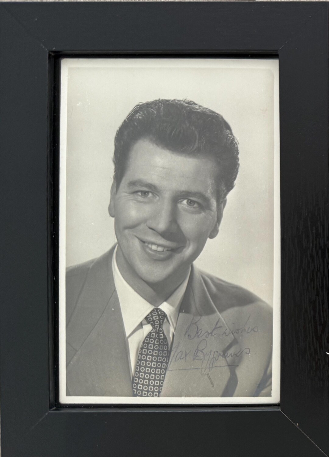 Max Bygraves, Iconic British Entertainer, Singer, Comedian, Guaranteed ...