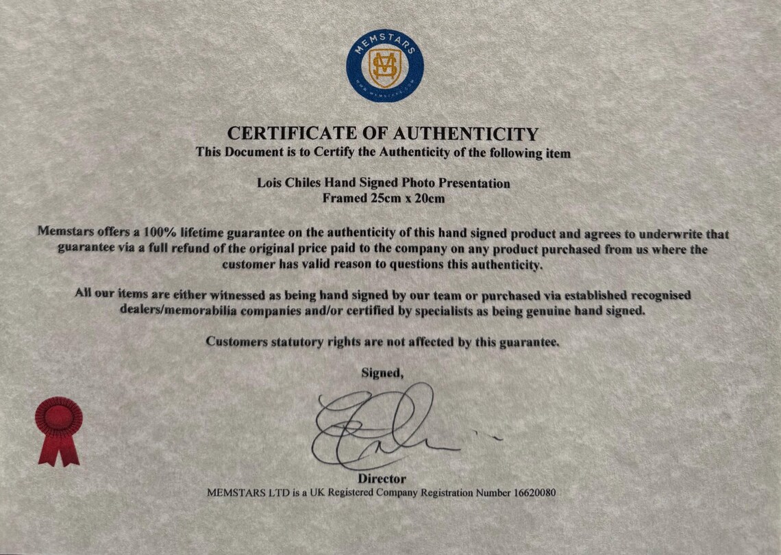 Lois Chiles - 007 Moonraker Actress 'holly Goodhead' Guaranteed Hand Signed James Bond Official ...