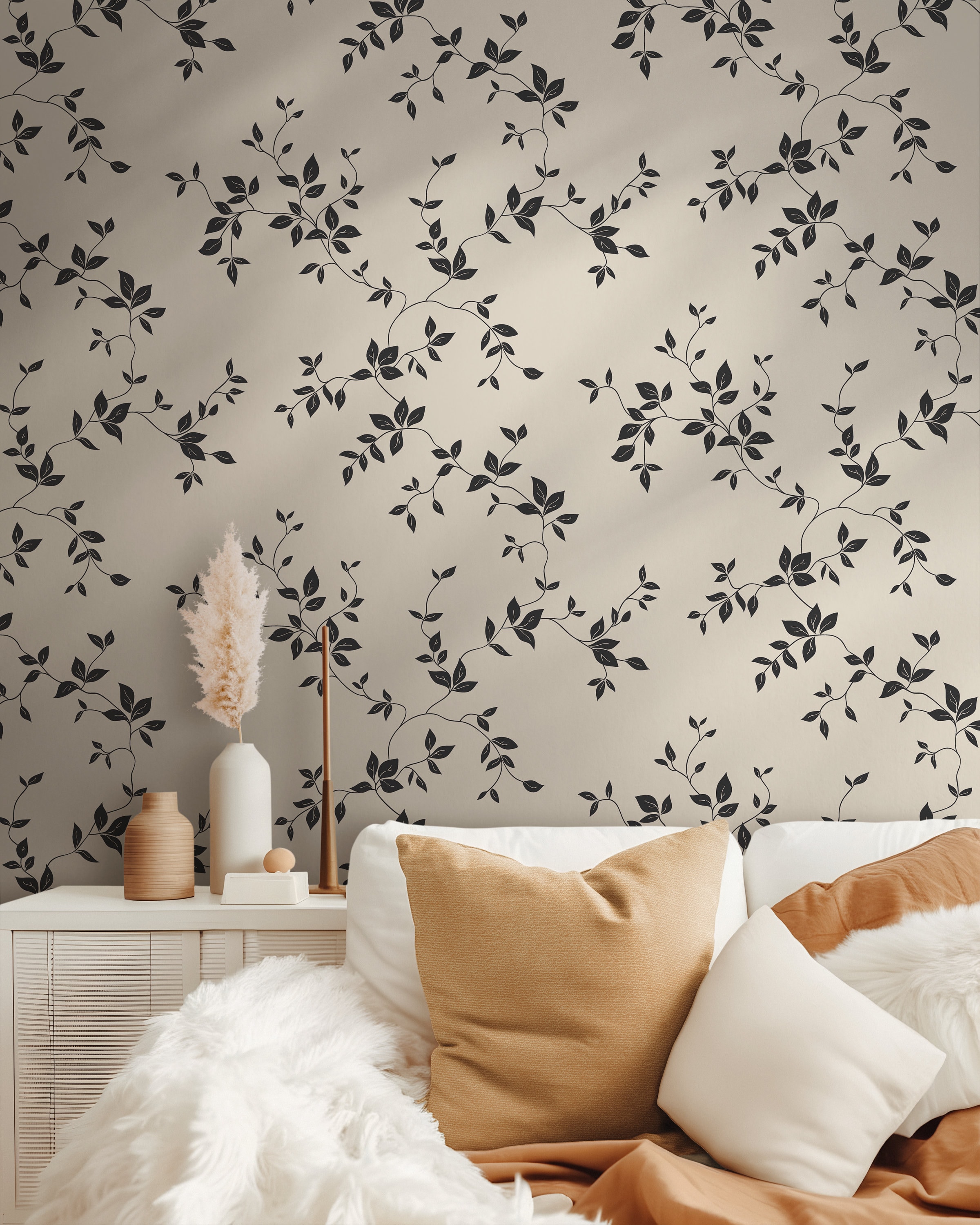 Farmhouse Vintage White Floral Wallpaper, Rustic Boho Vanilla Cream ...