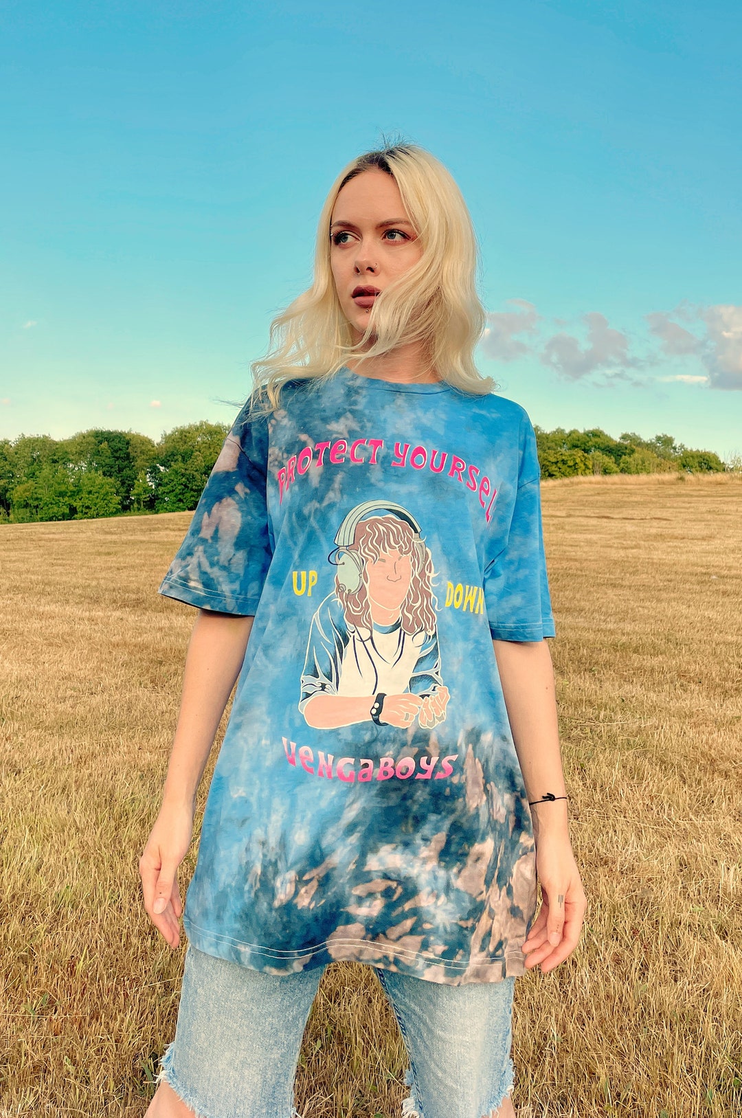 Stranger Things Hand Painted Tie Dye T-shirt - Etsy