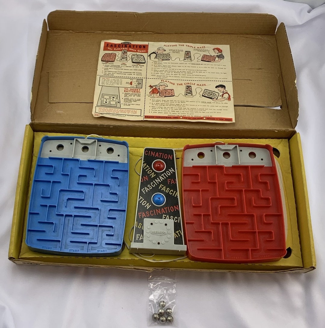 1961 Fascination Game Electric Maze Game by Remco Working in - Etsy