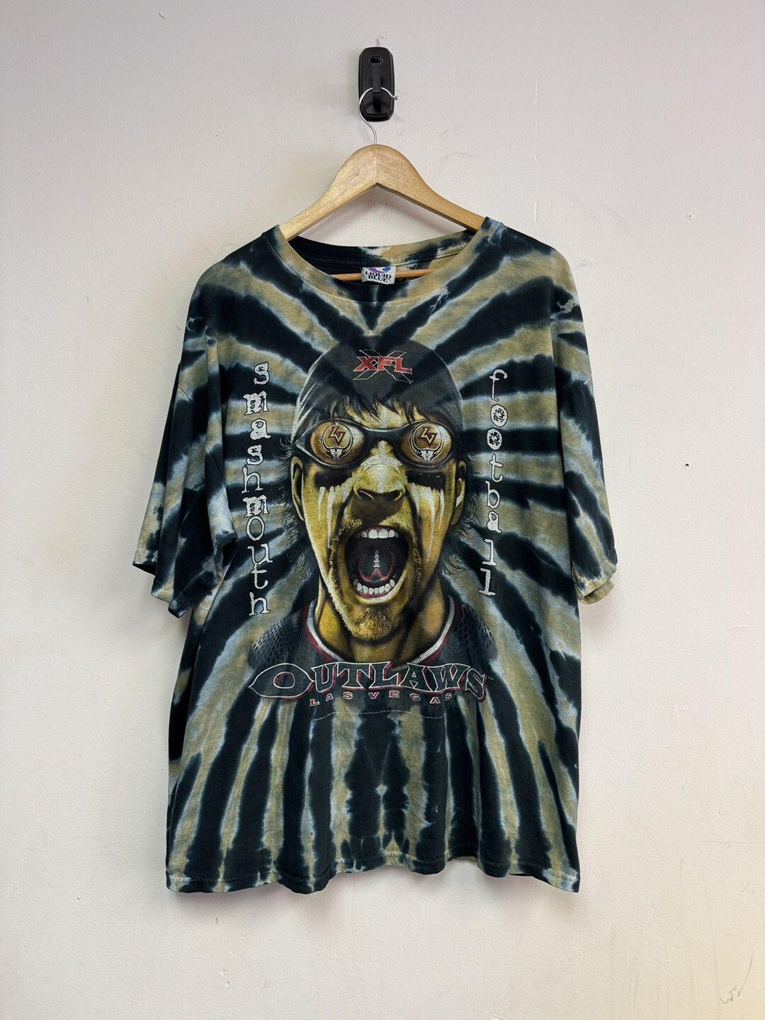 2000 XFL Las Vegas Outlaws Tee - Etsy