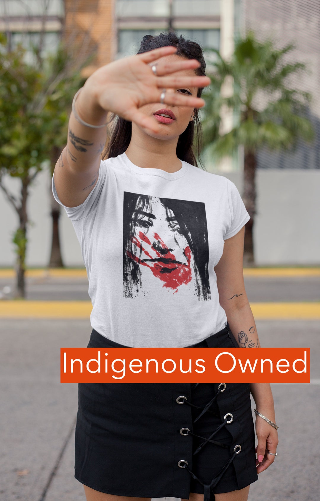 INDIGENOUS OWNED MMIW Red Handprint T-shirt - Etsy