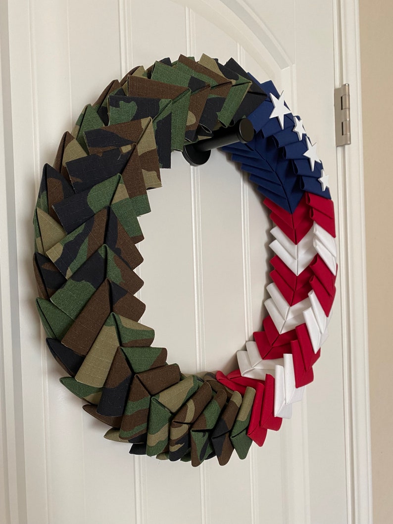 15" Military Uniform Wreath (choose Uniform Style) - Etsy