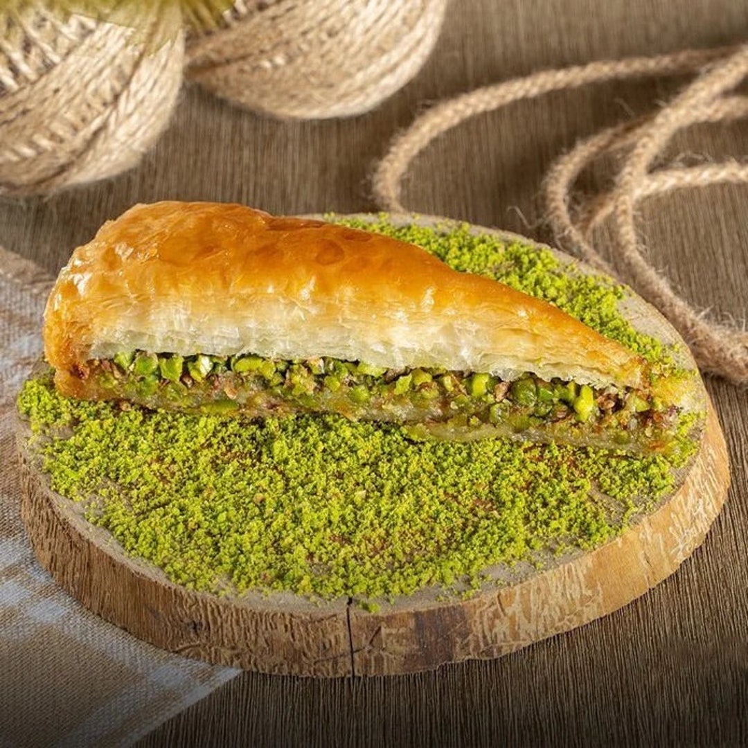 Sireli Vegan Antep Carrot Slice Baklava With Pistachio - Etsy