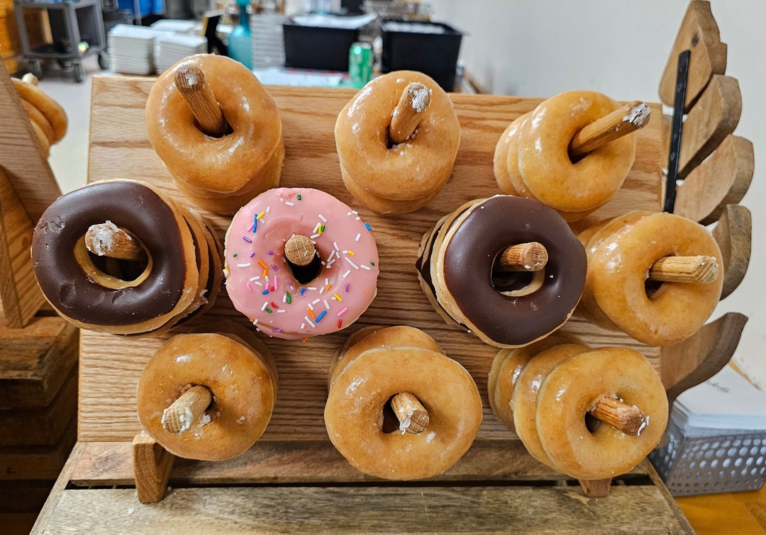 OAK Wood Doughnut and Bagel Display Stand Elevate Your Treat - Etsy