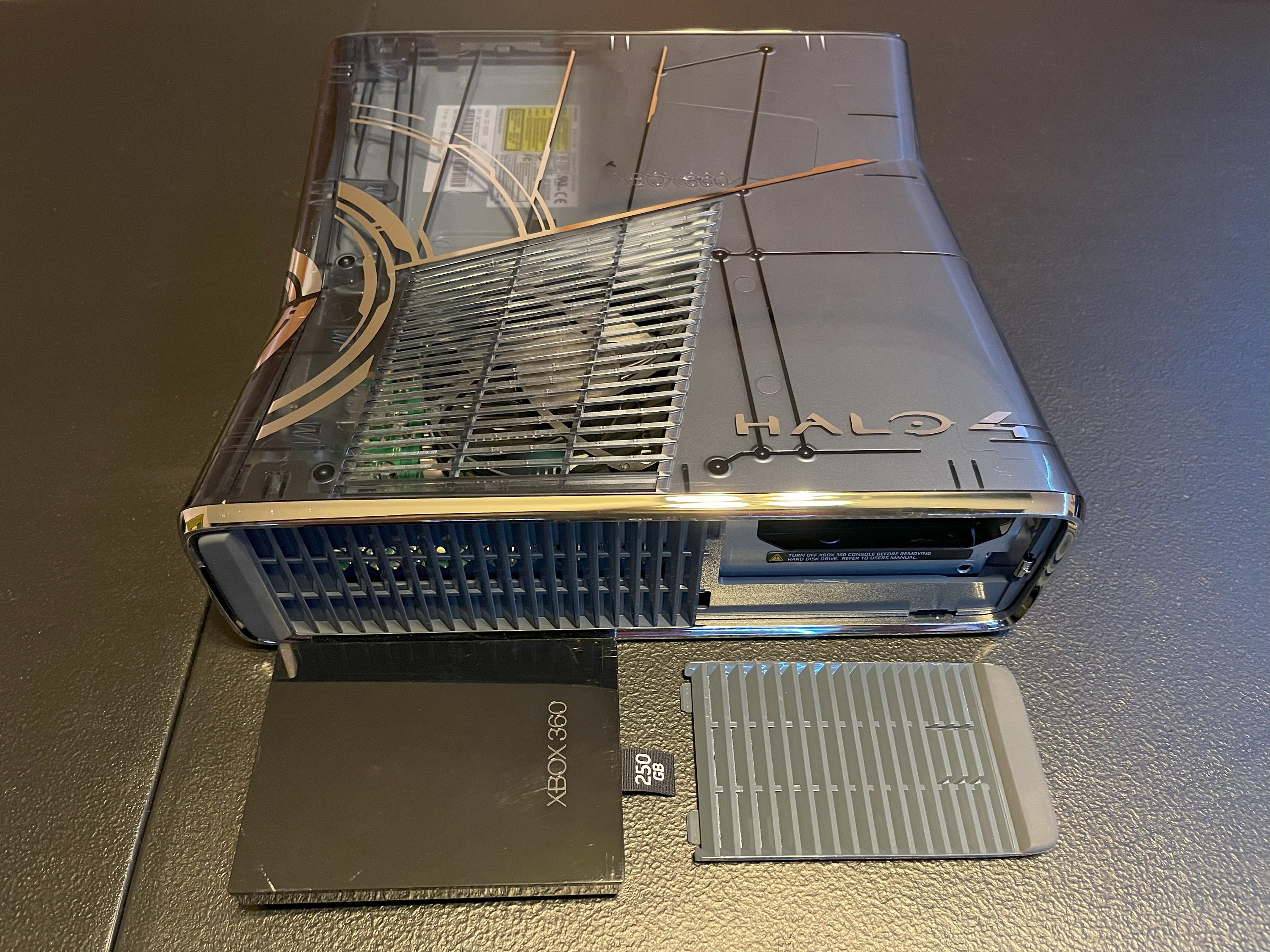 Custom Modded Xbox 360 Slim Halo 4 Special Edition Like New Corona 16 ...