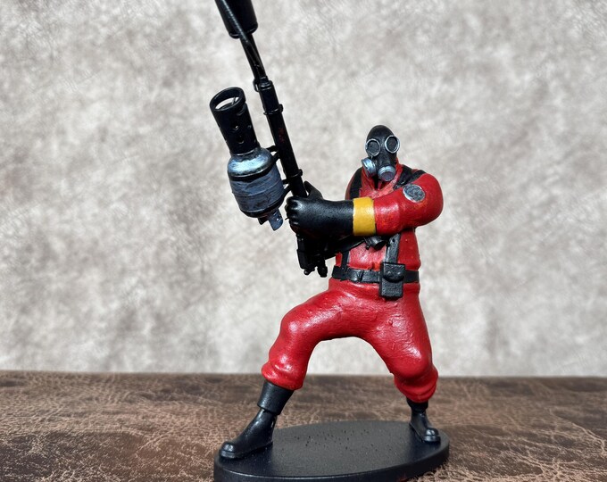 Pyro TF2 Hand Painted 3D Printed Solid Resin ~8.25in/209mm - Etsy