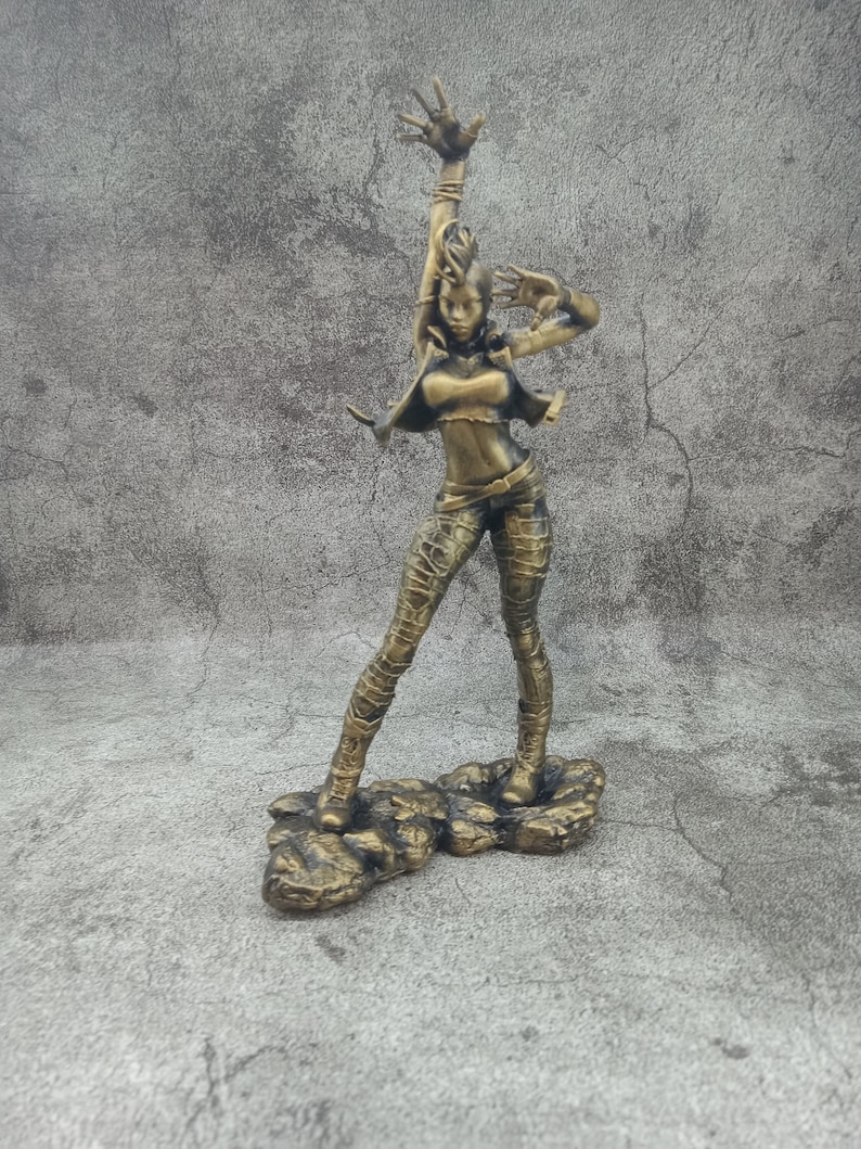 Storm W/ Mohawk X-men Ororo Munroe Queen of Wakanda Resin - Etsy