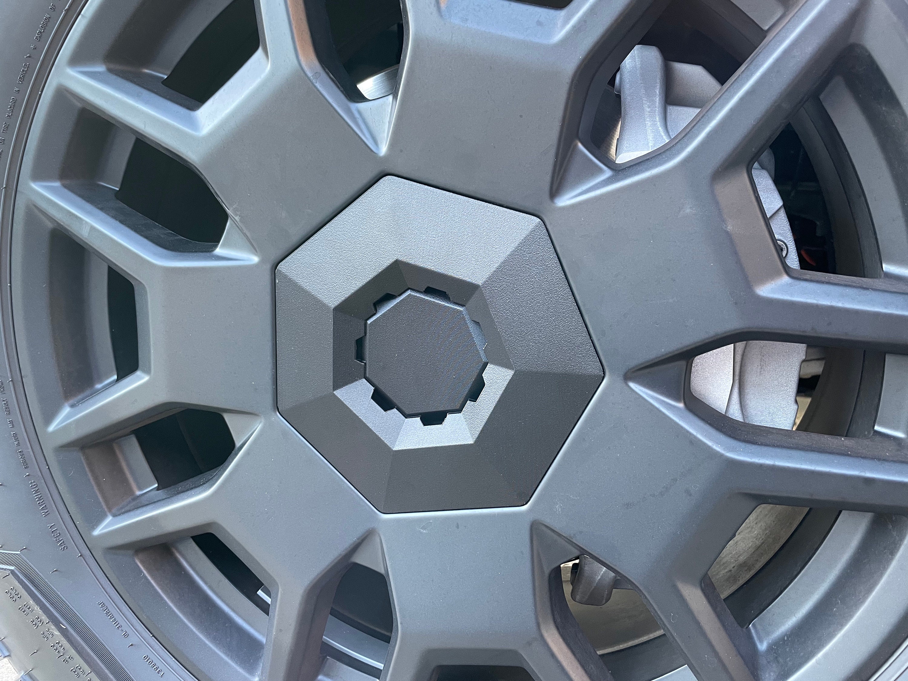 Wheel Caps for Tesla Cybertruck Carbon Fiber Rim Center Covers - Etsy