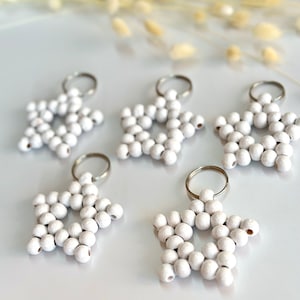 Personalized Wooden Bead Keychain / Birthday Party Favors for Kids - Etsy