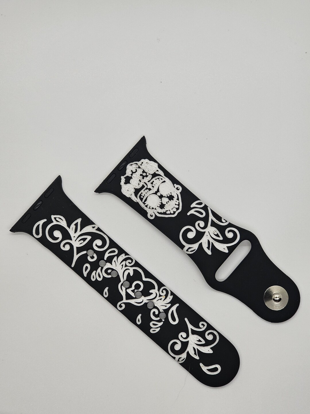 Skeleton Skull Silicon Smartwatch Band Engraved Compatible With Apple ...