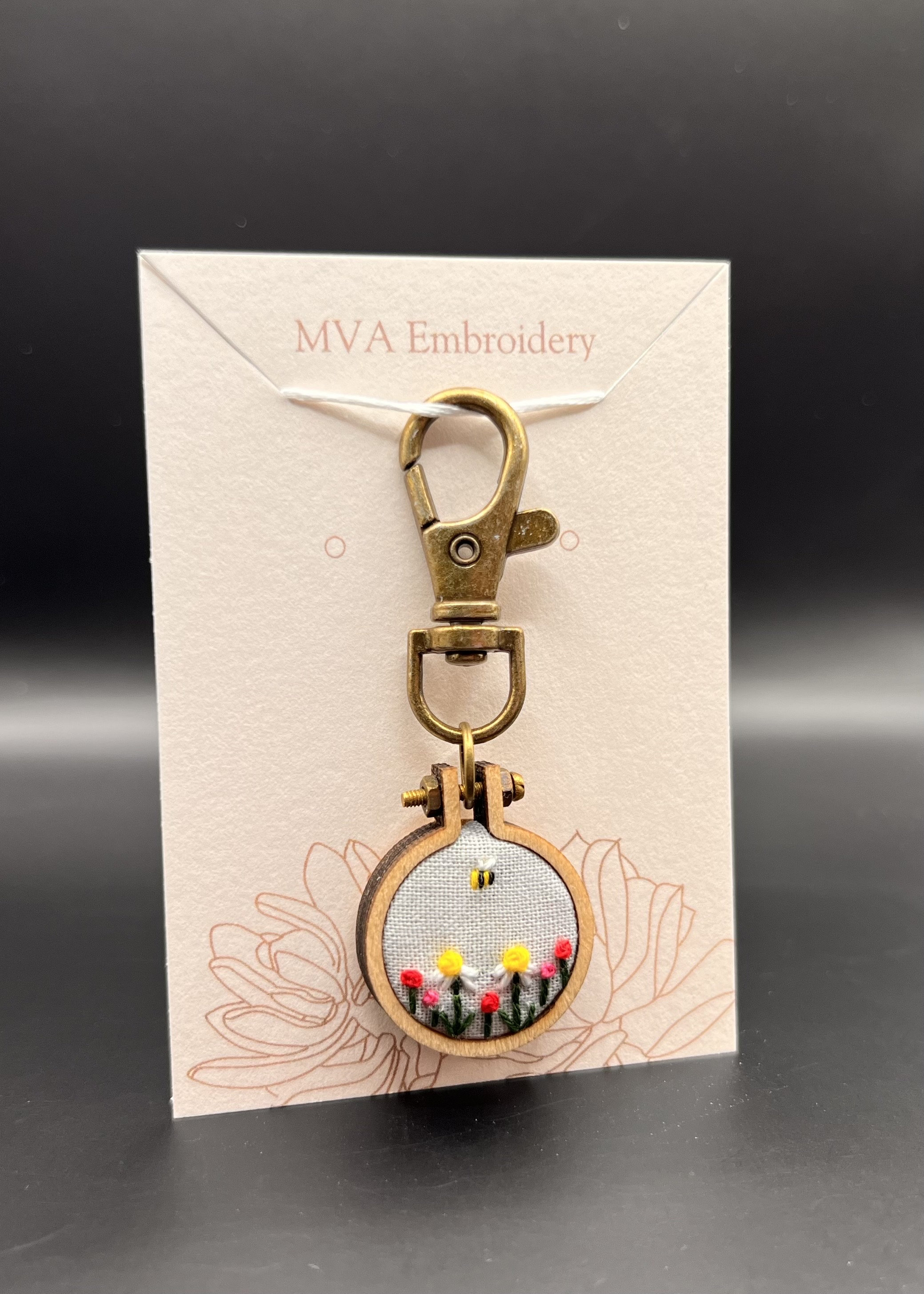 Mini Embroidery Flowers With Bee Keychain - Etsy