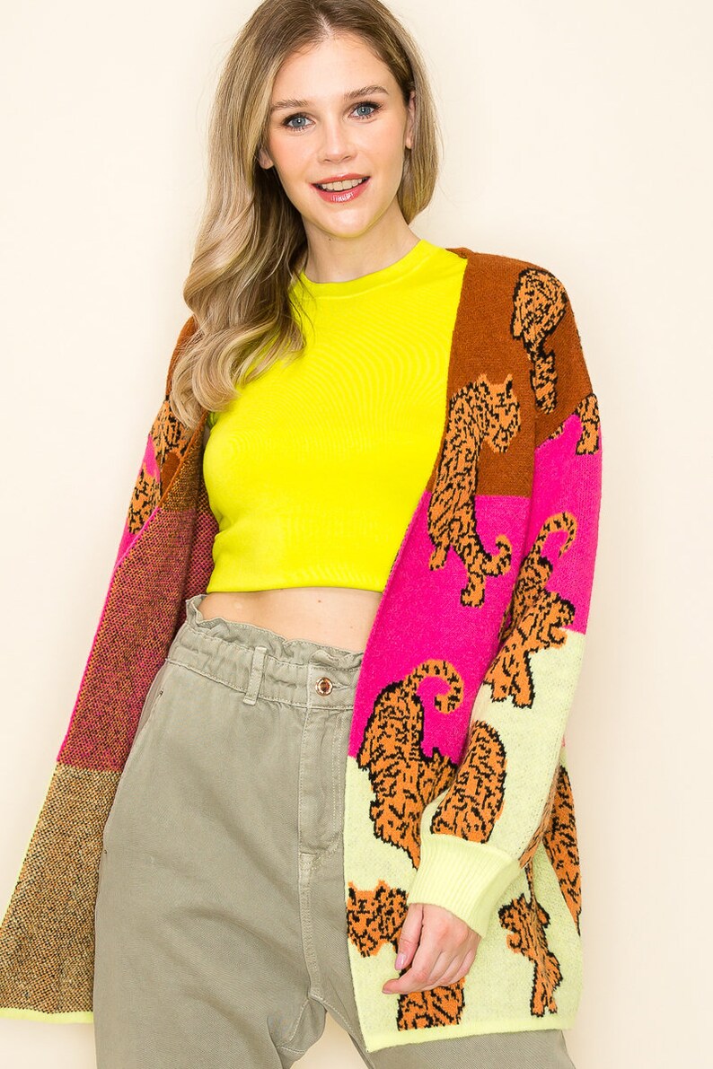 TIGER COLORBLOCK CARDIGAN / Wild Fierce Tiger Pattern Jacquard ...