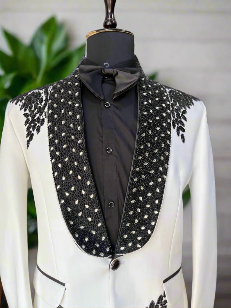 Men's Ivory Luxury Designer Tuxedo Suit| Men's Customise Designer ...
