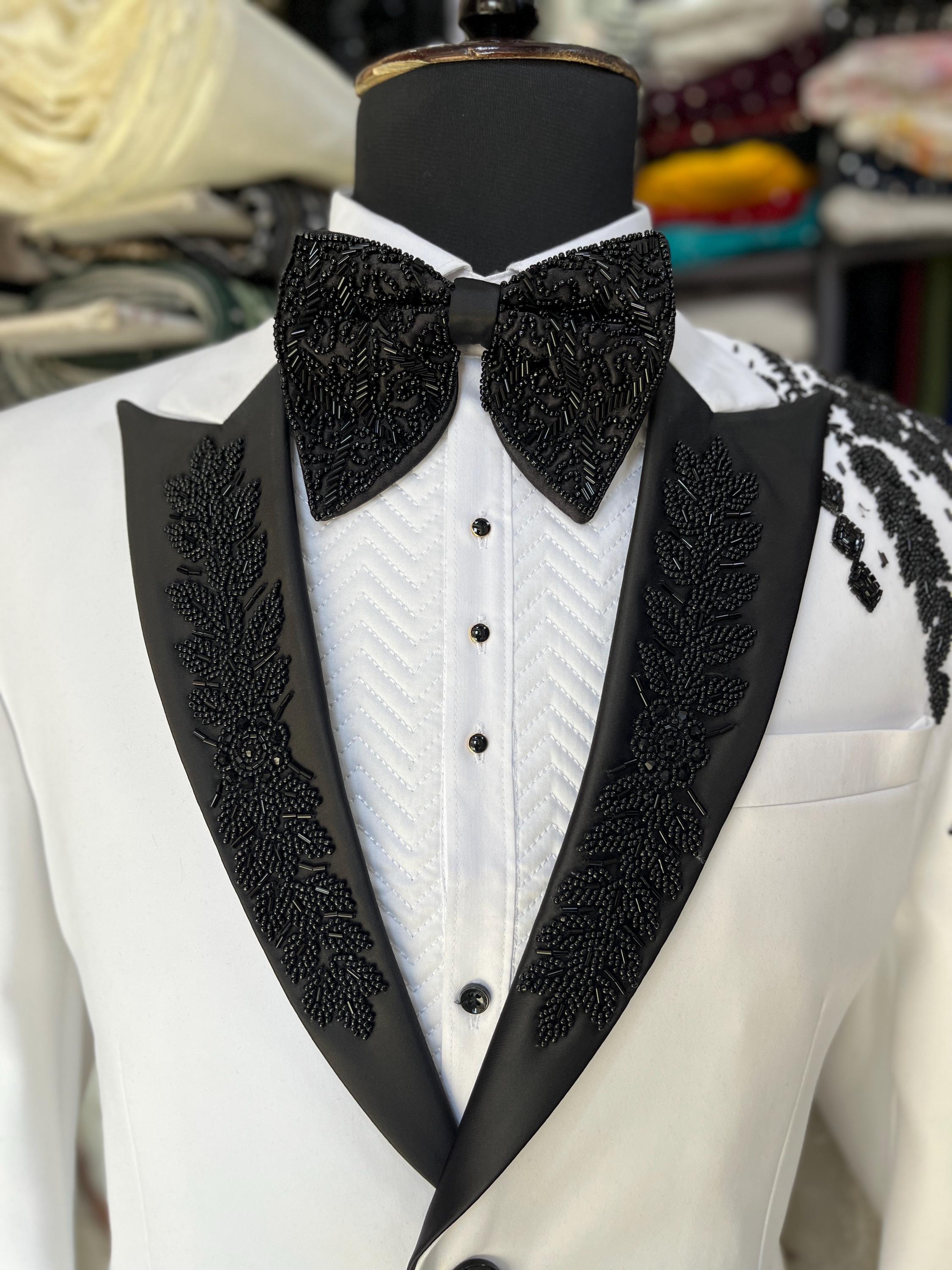 Men's Ivory Royal Designer Tuxedo Suit Men's Customise Designer Stylish ...