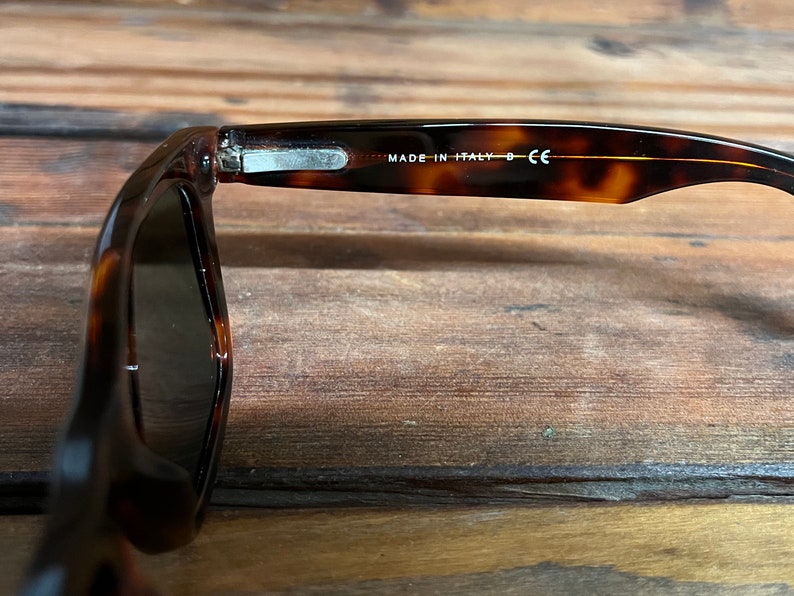Vintage Brown Tortoise Shell Ray Bans Wayfarers With Black Case - Etsy