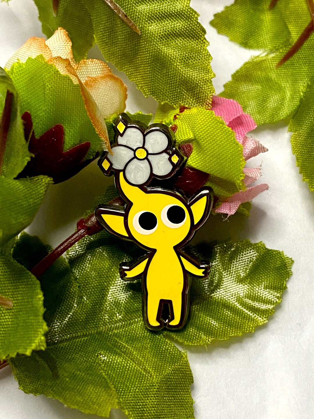 Yellow Pikmin Inspired Hard Enamel Pin - Etsy