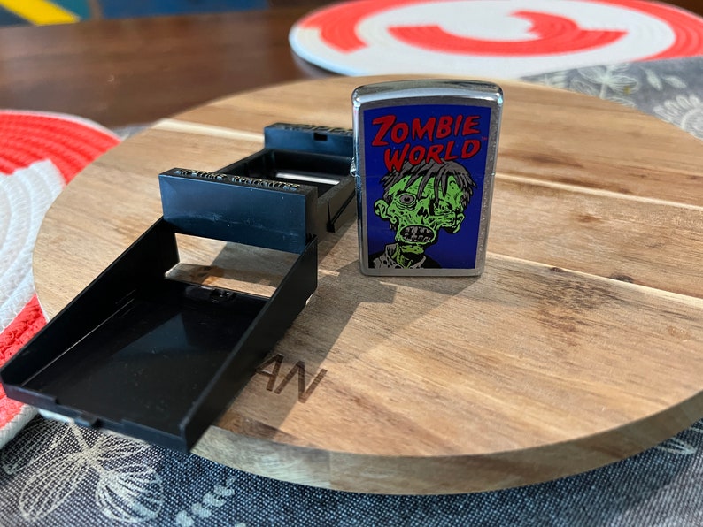 Zippo Zombie World Comic Themed Lighter - Etsy