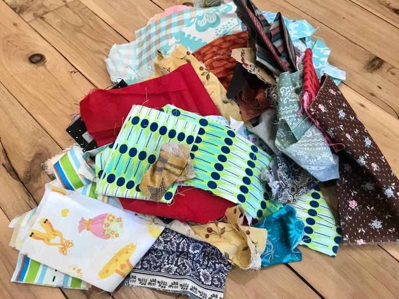 Scrap Fabric Bundle 500g Snippets and Pieces for Sewing Journalling ...