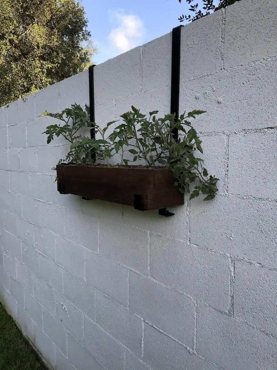 Garden Hanger - "the Box Stacker" for Block Walls - Hang Your Favorite ...
